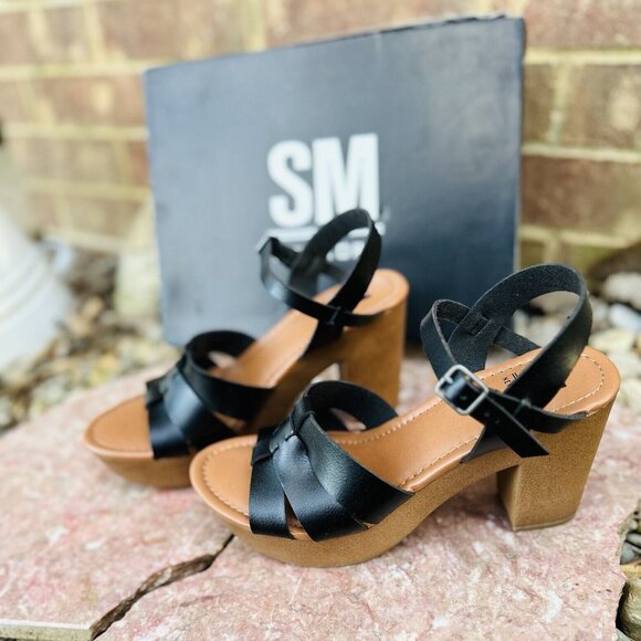 Steve Madden | Shoes | Sm Steve Madden New York Chunky Heel Sandals ...
